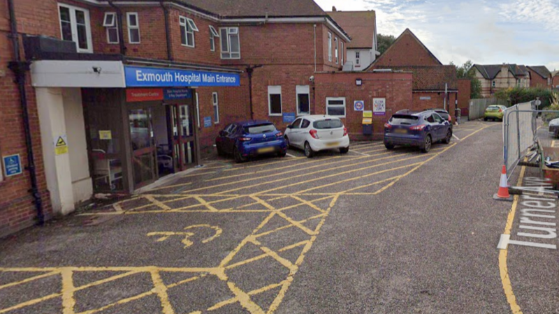 Minor injury unit in Exmouth to extend opening hours - BBC News