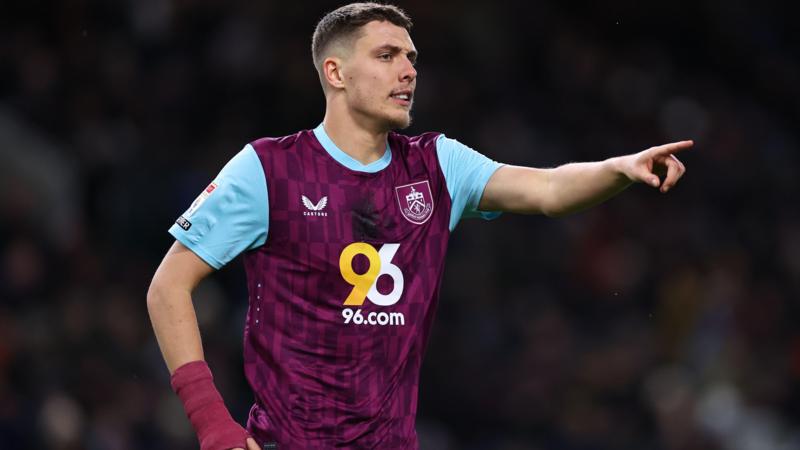 Burnley's record-breaking defensive record is dividing fans: The stats ...