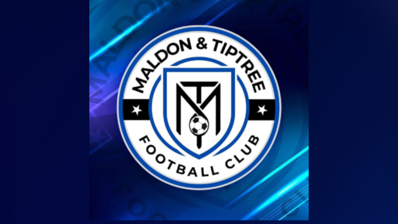 Maldon & Tiptree fans divided over football club's new crest - BBC News
