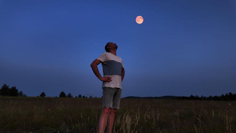 Harvest Moon: What is a supermoon? When will it take place? - BBC Newsround