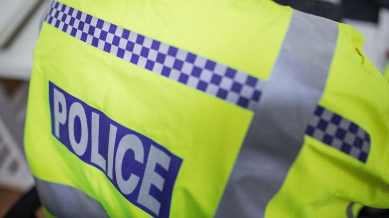 Pedestrian, 87, killed in Gerrards Cross car crash - BBC News