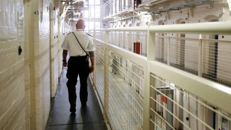 Prison crisis will force indeterminate sentence change - Blunkett - BBC ...