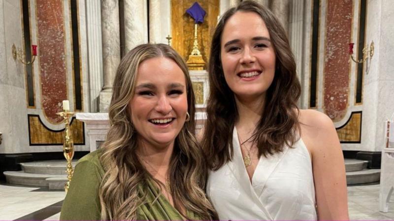 Glasgow gathering of gold medal-winning Gaelic singers - BBC News