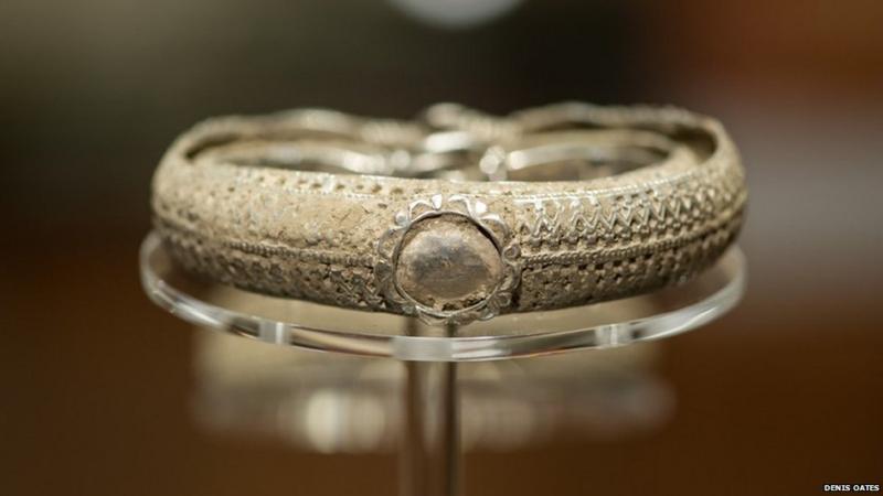 In pictures: Silverdale Viking treasure hoard on show - BBC News