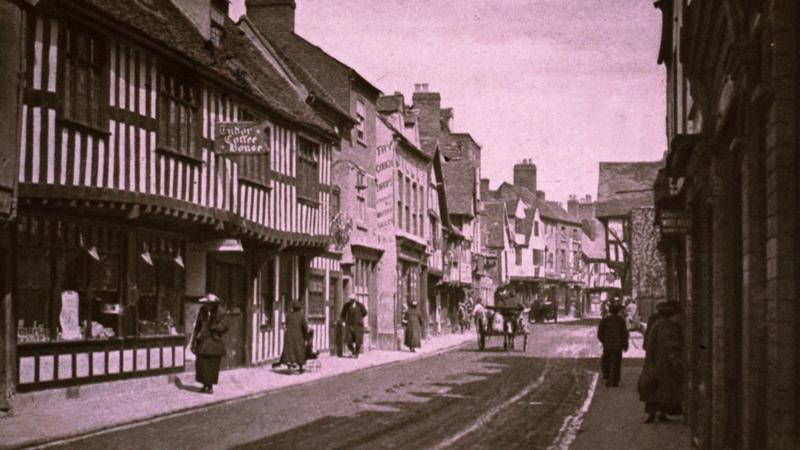 Thousands of Worcester images restored - BBC News