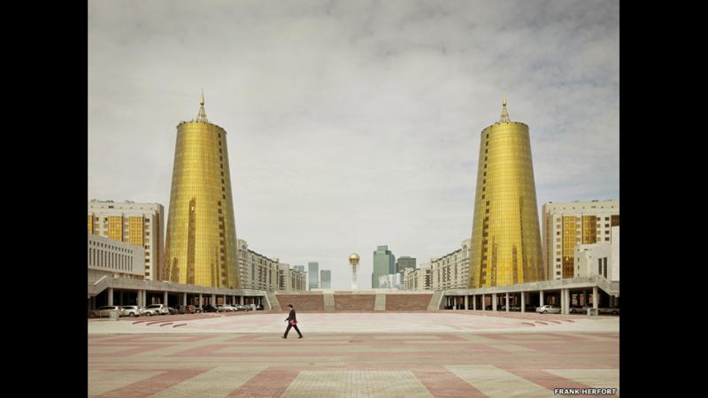 In pictures: Imperial pomp - BBC News