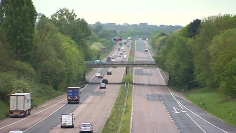 Nigel Stepney: Ferrari 'spy-gate' mechanic dies in road accident - BBC ...
