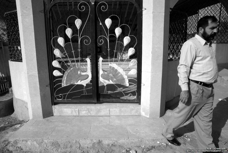 Who, What, Why: Who are the Yazidis? - BBC News