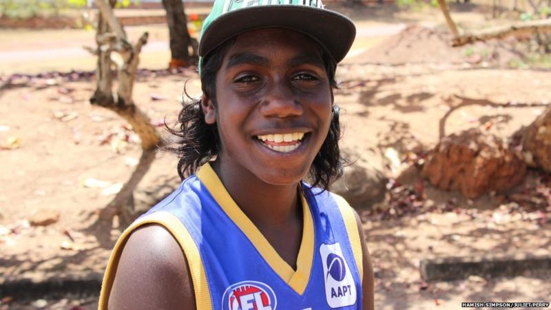 Inside Australia's remote indigenous community of Yirrkala - BBC News