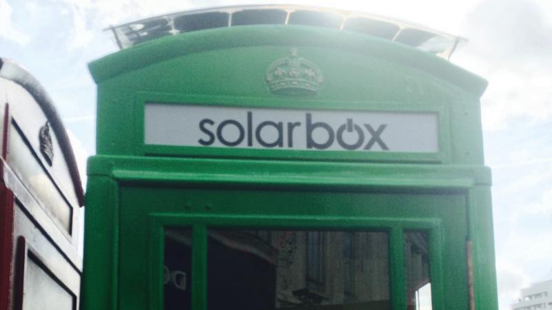 Red phone box in Wall becomes novel mini-library - BBC News
