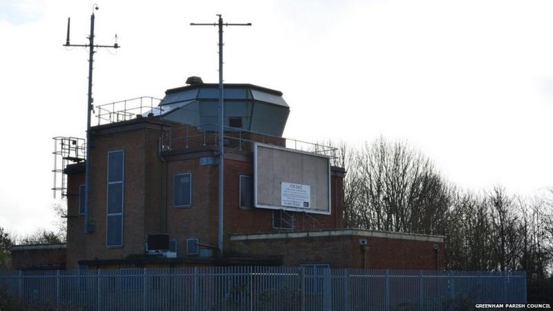 Greenham Common Cold War control tower revamp starts - BBC News