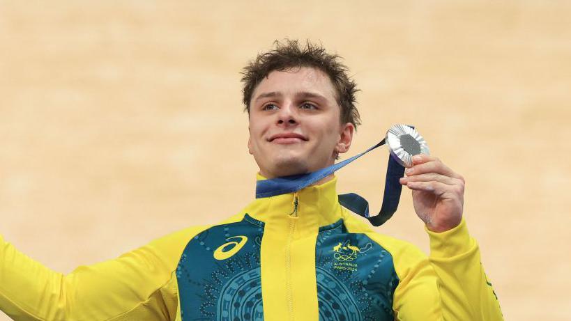 Matt Richardson: Cyclist could face two-year ineligibility period after GB switch, say ...