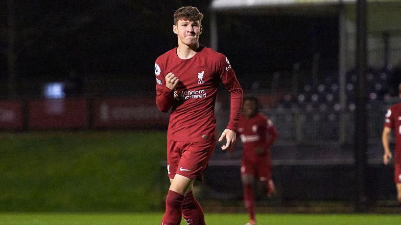 Liverpool: Lewis Koumas signs first professional deal - BBC Sport