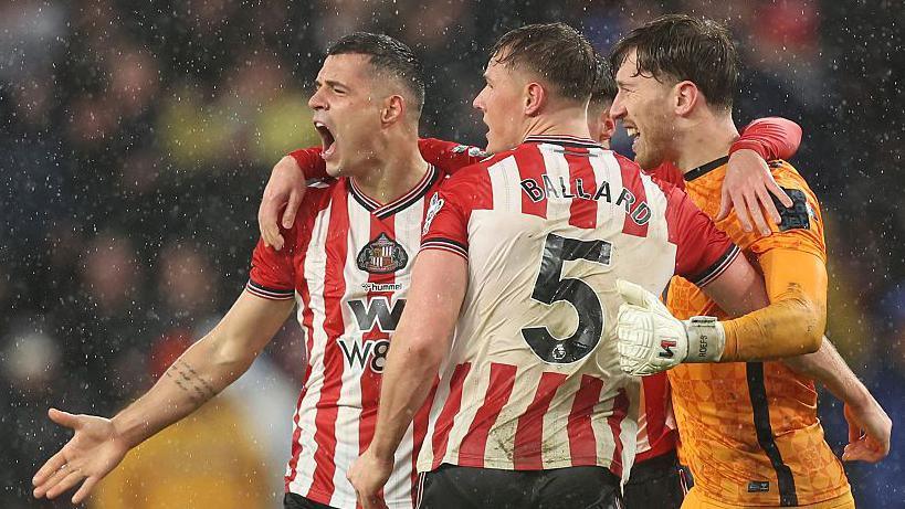 Analysis: Sunderland continue brilliant home record - BBC Sport