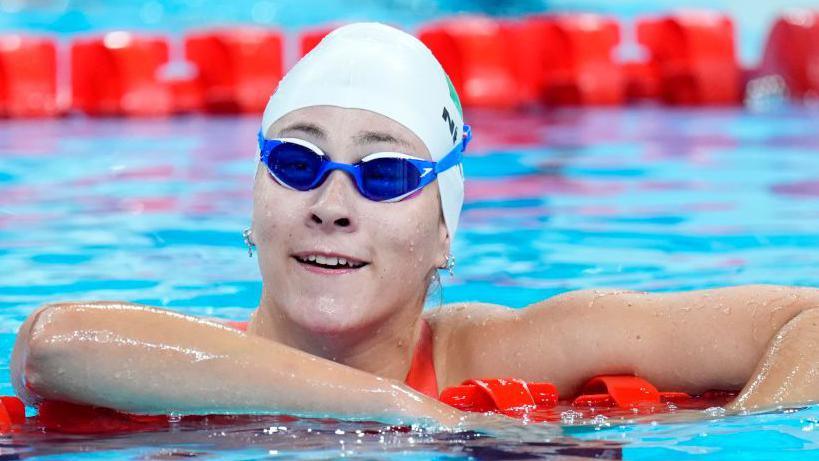 Paralympics 2024: Ireland's Ni Riain wins silver in pool - BBC Sport