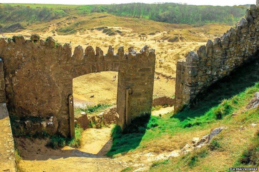Your pictures: Walls - BBC News