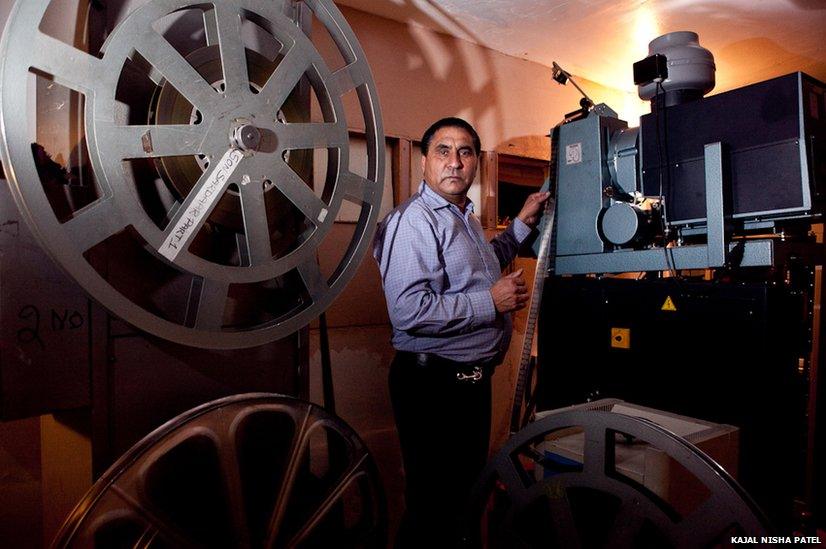 In pictures: British Asians - BBC News