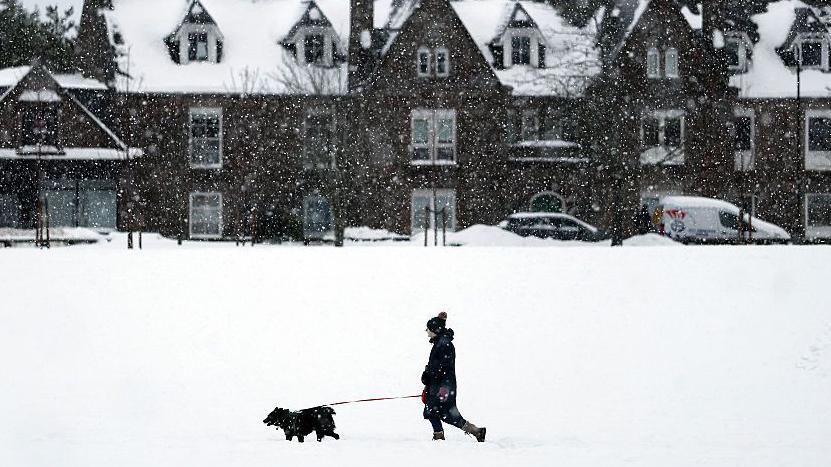 Gritting operations continue ahead of heavy snow in Stoke-on-Trent ...