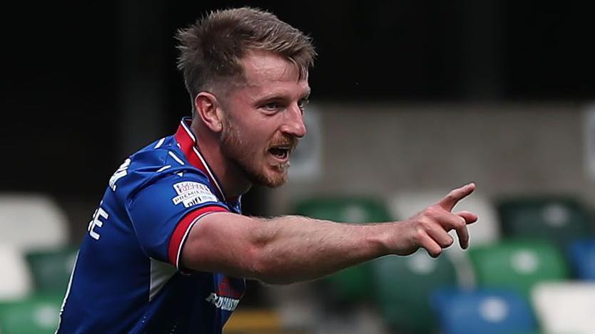 Irish Premiership: Linfield defender Sam Roscoe hopes Blues can ...