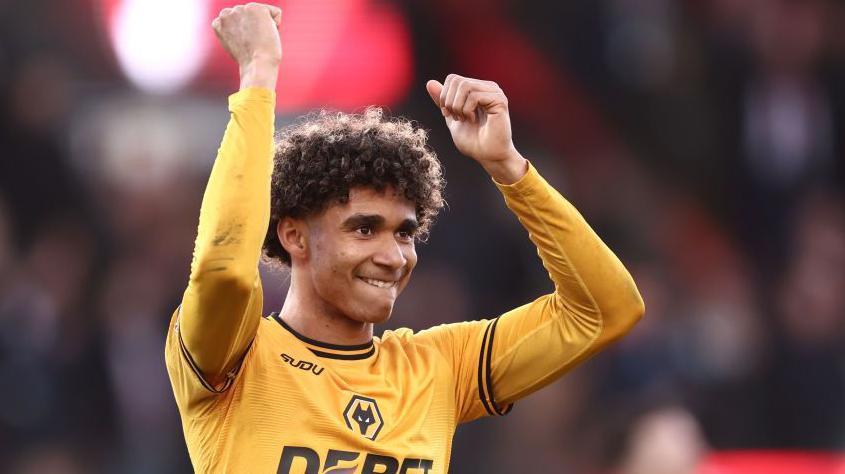 Wolves news: What does the summer look like? Mike Taylor Q&A - BBC Sport