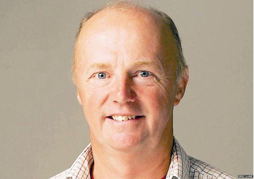 Eric Luke on 43 years of photojournalism - BBC News