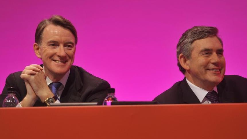 At a glance: What do emails between Mandelson and Epstein say? - BBC News
