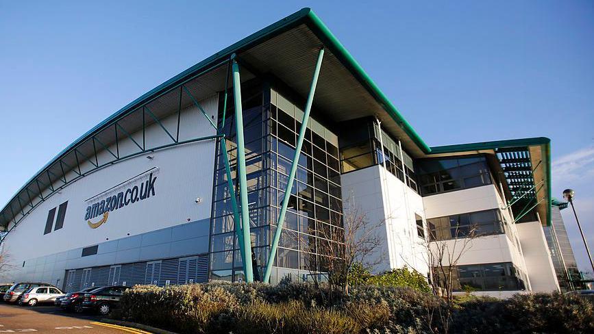 Amazon plans to close the first UK site it opened in Bedfordshire - BBC ...