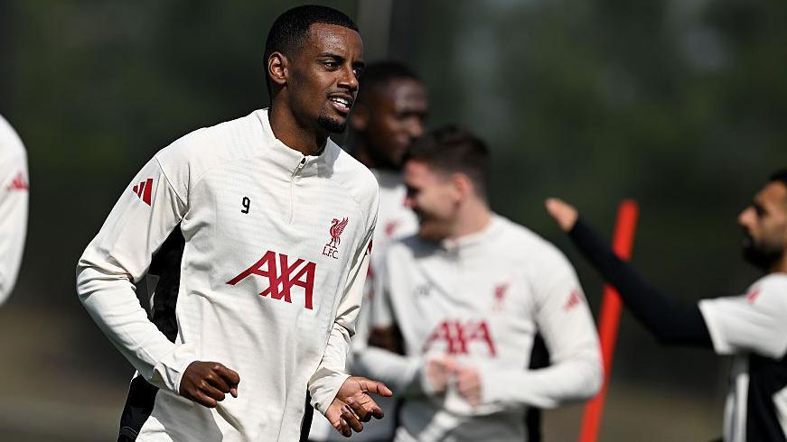 Liverpool news: Virgil van Dijk on Alexander Isak - BBC Sport