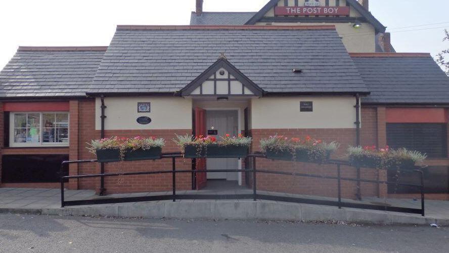 Ferryhill public toilets closed over needles and broken glass - BBC News