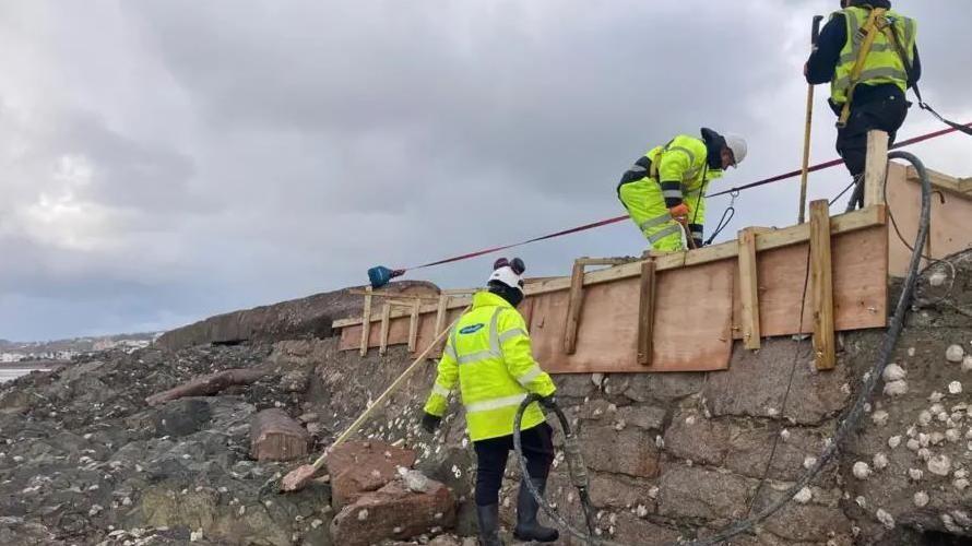Quiz of the week: Which lifeboat is getting a makeover? - BBC News
