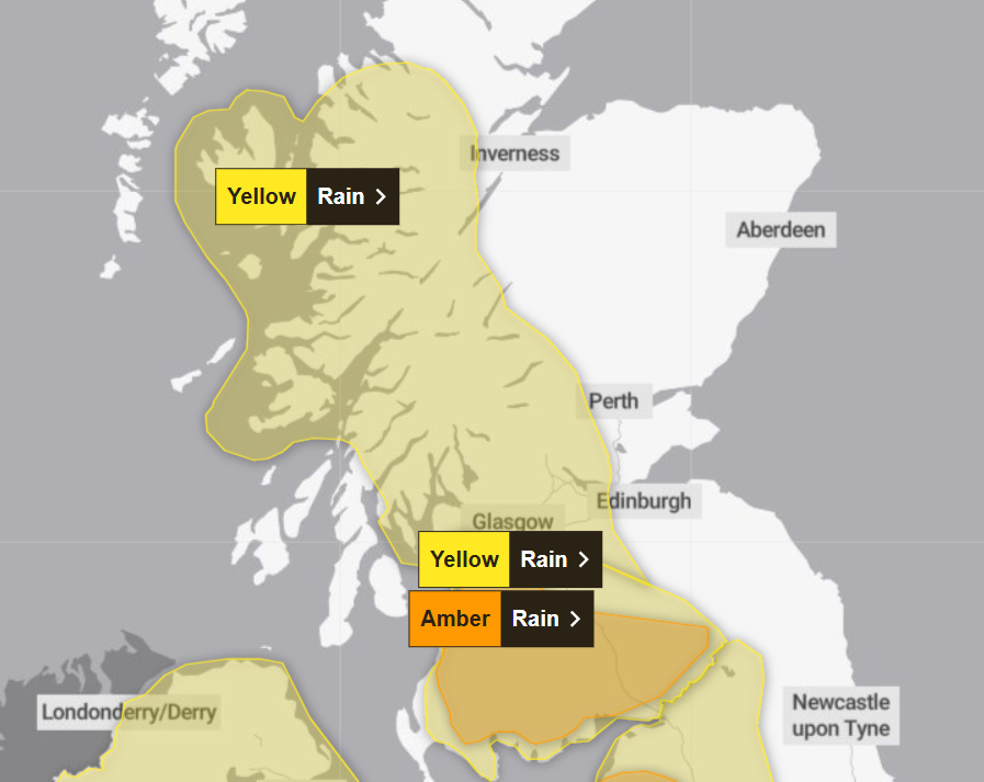 Forecasters warn of floods as amber rain warning issued - BBC News