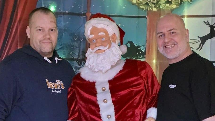 Stolen Santa dumped by fleeing thief back at Rowley Regis hospital ...