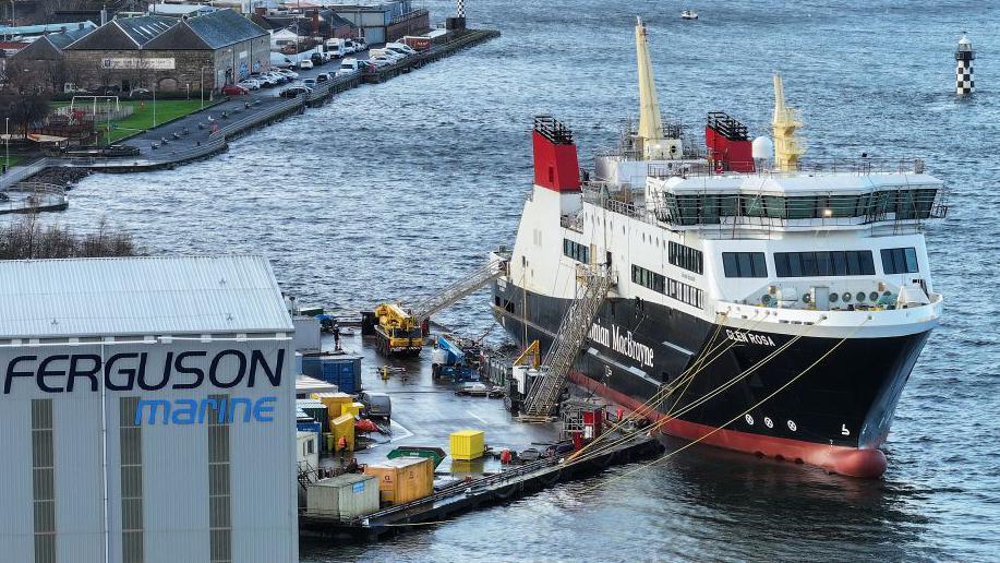 Ferguson shipyard to be given contracts to build four vessels - BBC News