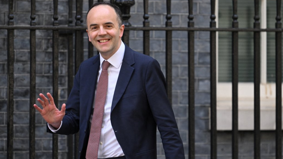 What you need to know about the new health secretary James Murray - BBC ...