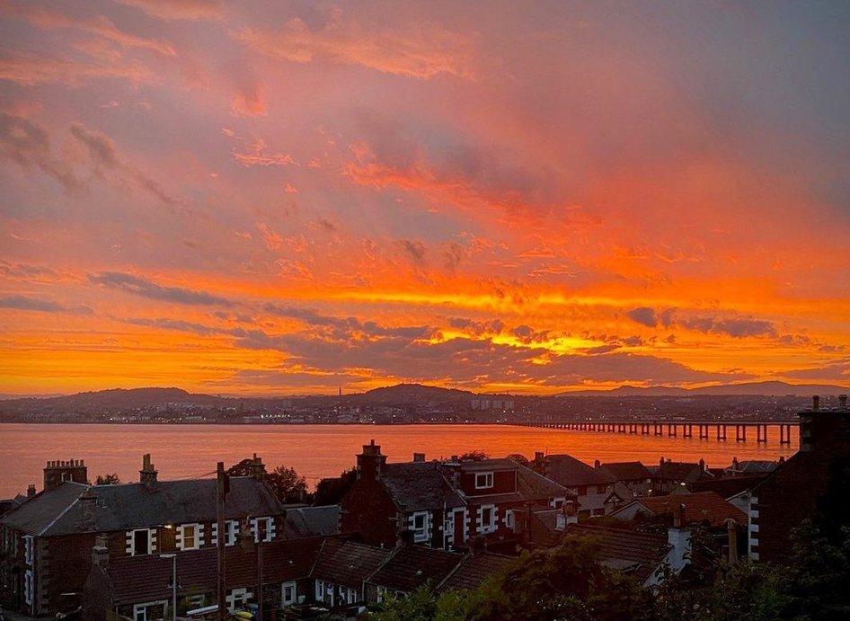 Your Scotland sunset pictures - BBC News