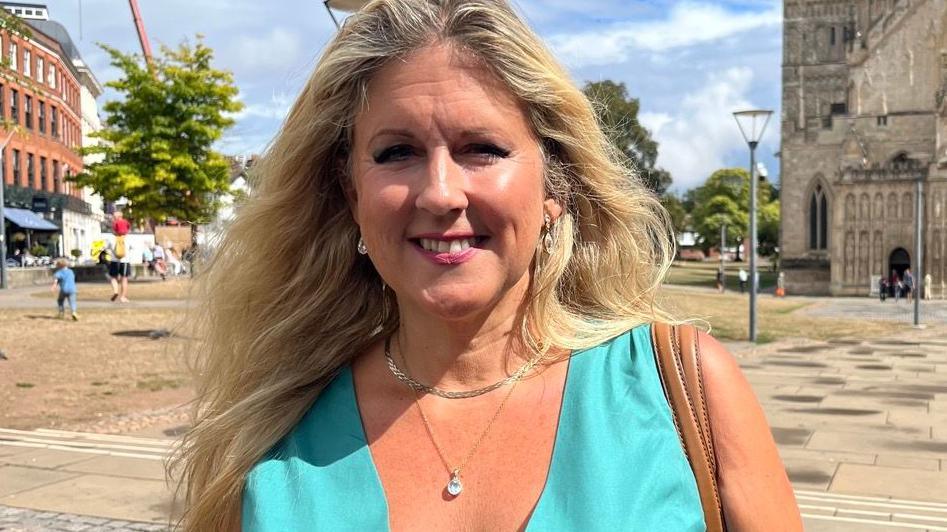 Exeter councillor defects from Conservatives to Reform - BBC News