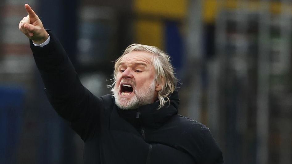 Dundee boss Steven Pressley 'aware' of supporter demand - BBC Sport