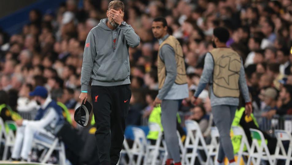 Liverpool: 'Klopp possibly has been too loyal' - Adam - BBC Sport