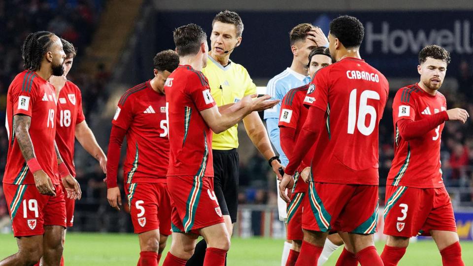 Welsh Football – Latest Cymru Premier, North & South News - BBC Sport