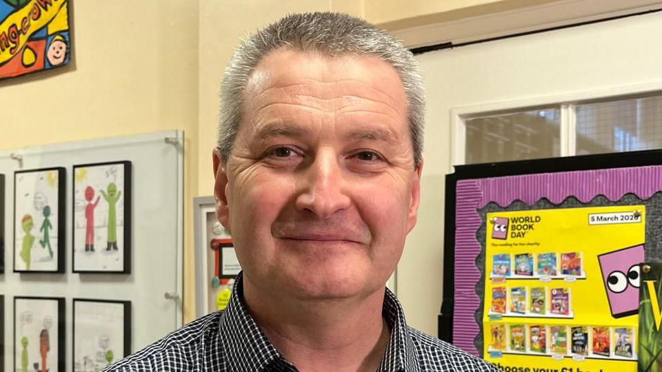 'Light at the end of the tunnel' after Ruddington school closure - BBC News