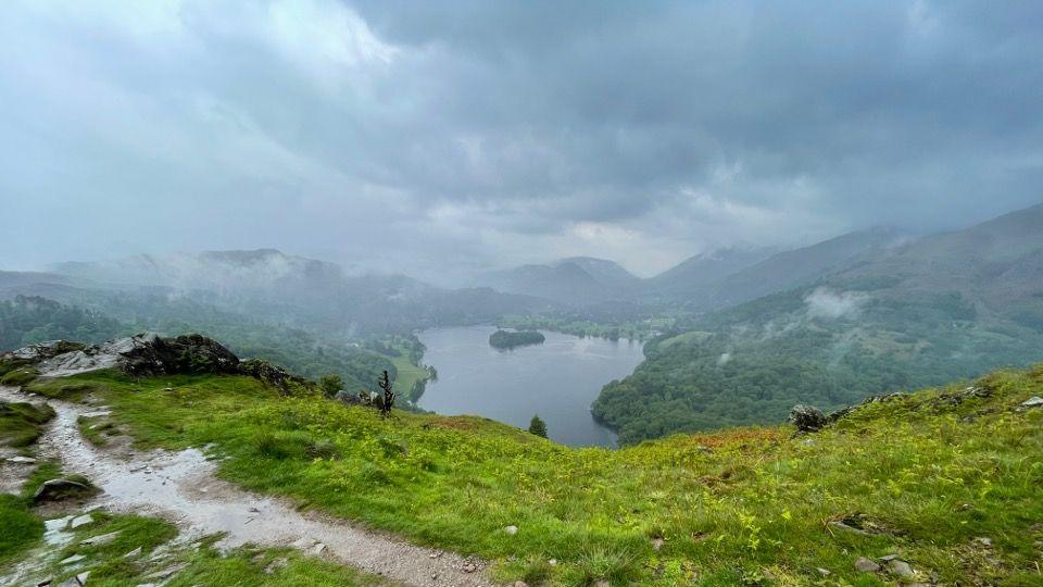 Climbing Helvellyn every day in the winter to check the weather - BBC ...