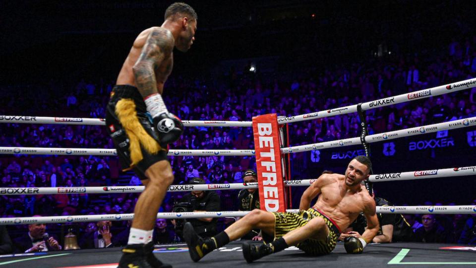 Boxing - Latest News, Results & Upcoming Fights - BBC Sport