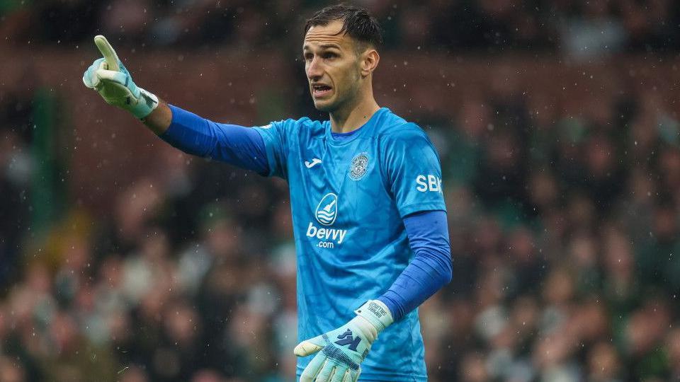 Hibs goalkeeper Raphael Sallinger delighted with Parkhead clean sheet ...