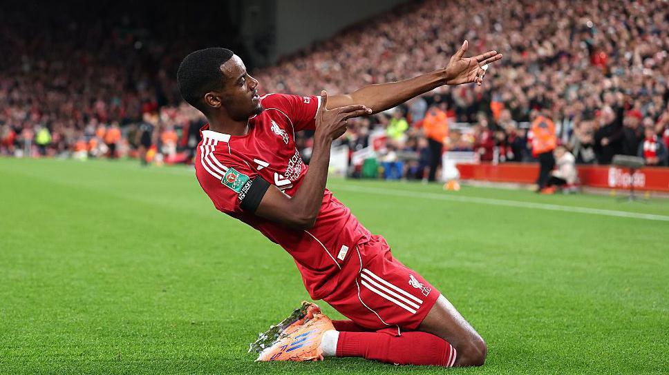 Liverpool 2-1 Southampton analysis: Alexander Isak off the mark - BBC Sport