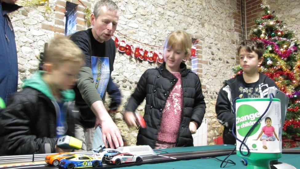 Scalextric fans compete for world championship title - BBC News