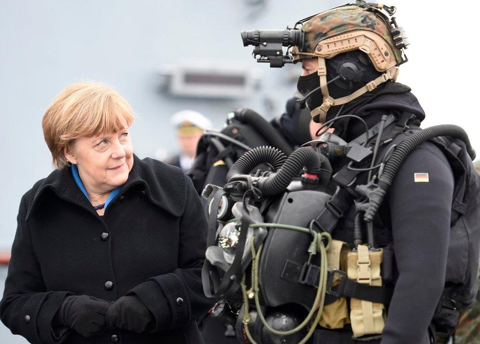 Week in pictures: 16-22 January 2016 - BBC News