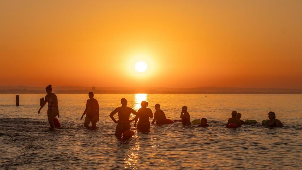 Summer solstice 2025: When is it and what does it mean? - BBC Weather