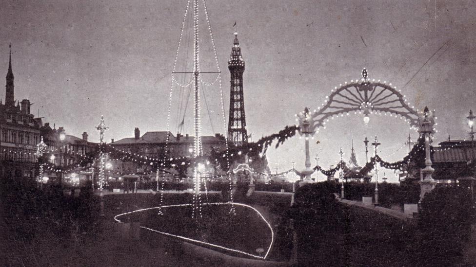 Blackpool Illuminations: Lighting up the resort's Prom since 1879 - BBC ...