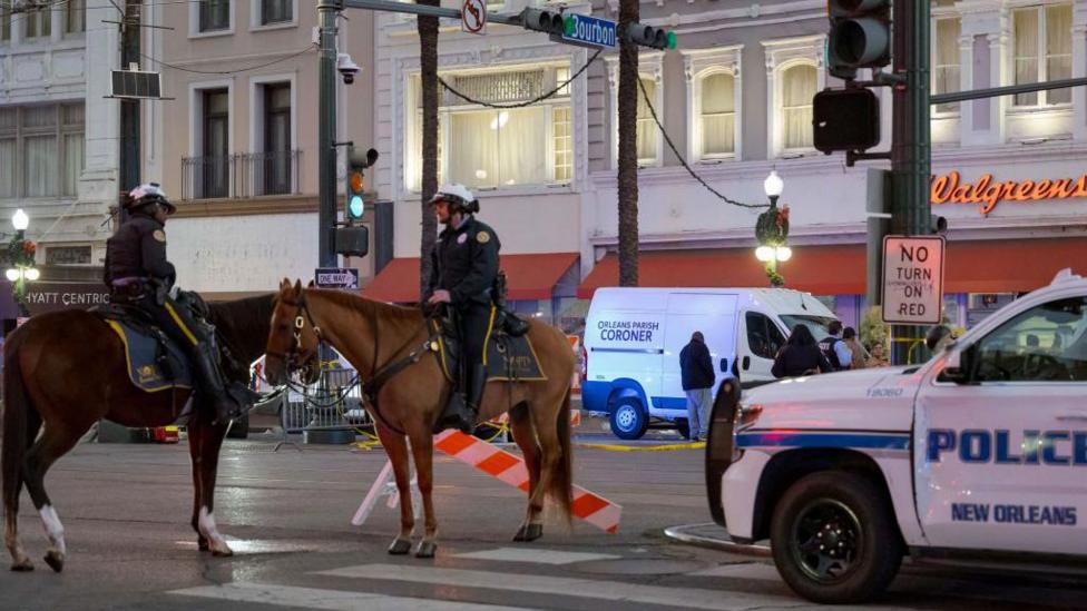 New Orleans attack: Witnesses tell of 'horrific scene' - BBC News