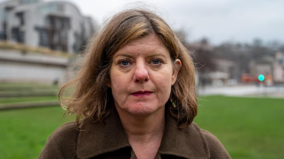 Head of Rape Crisis Scotland steps down after 24 years - BBC News